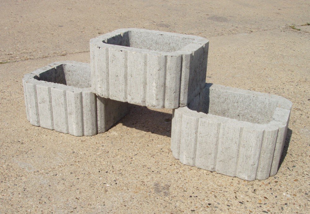 Betonové svahové tvárnice | Družstvo Cementářů Praha